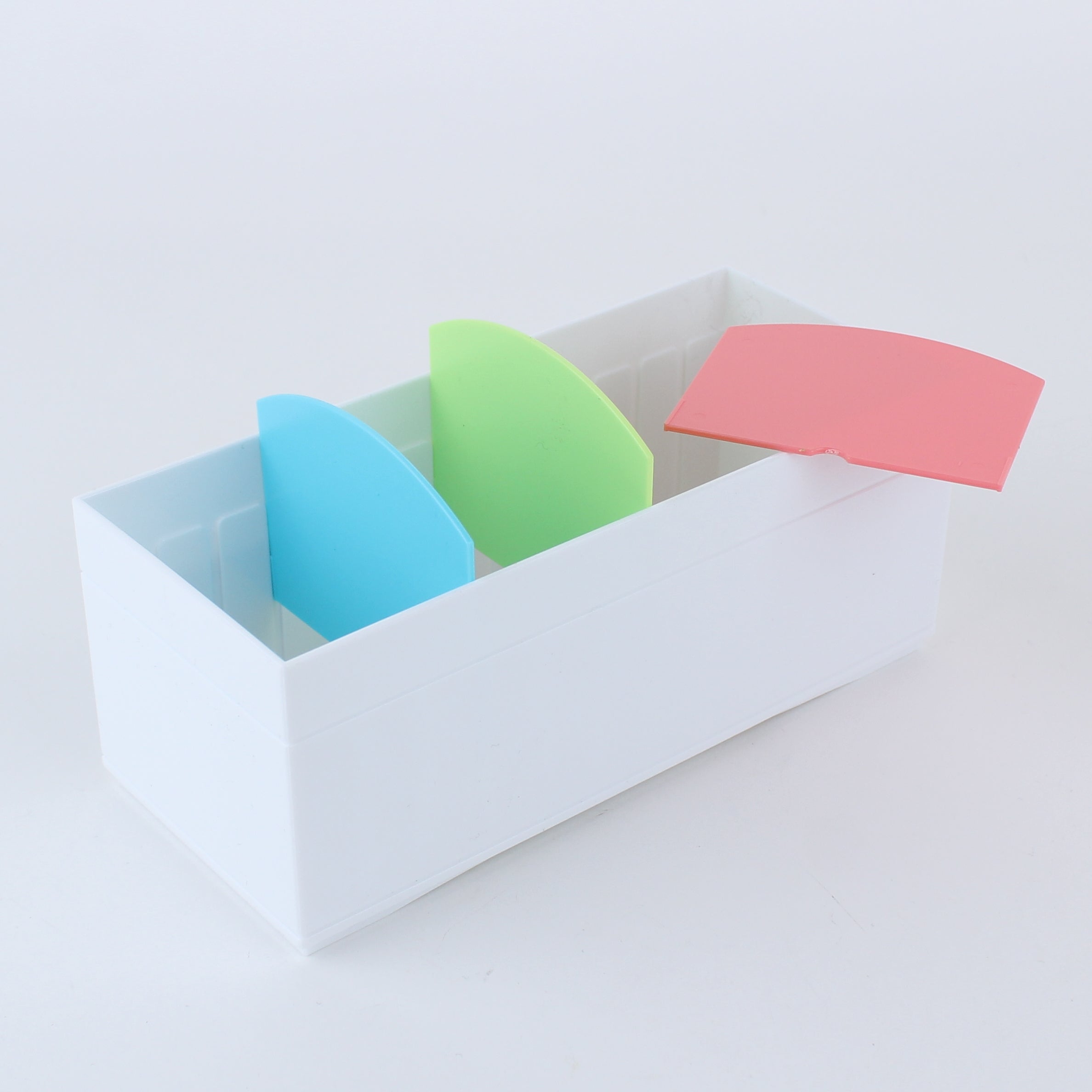 Plastic Non-Mesh Organizer | Oomomo Canada